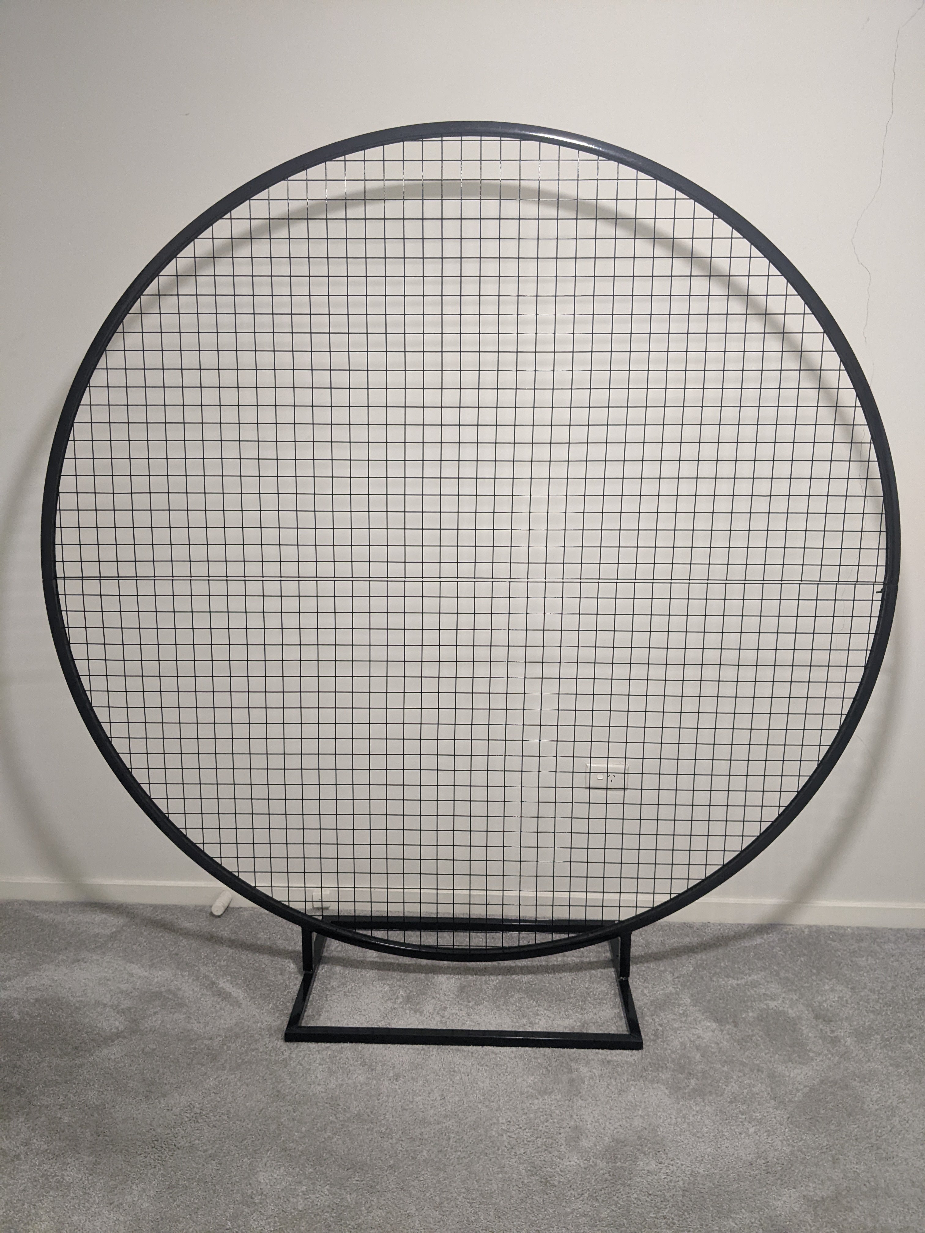 Round Black Mesh Backdrop Frame - For Hire – Neon Daddy